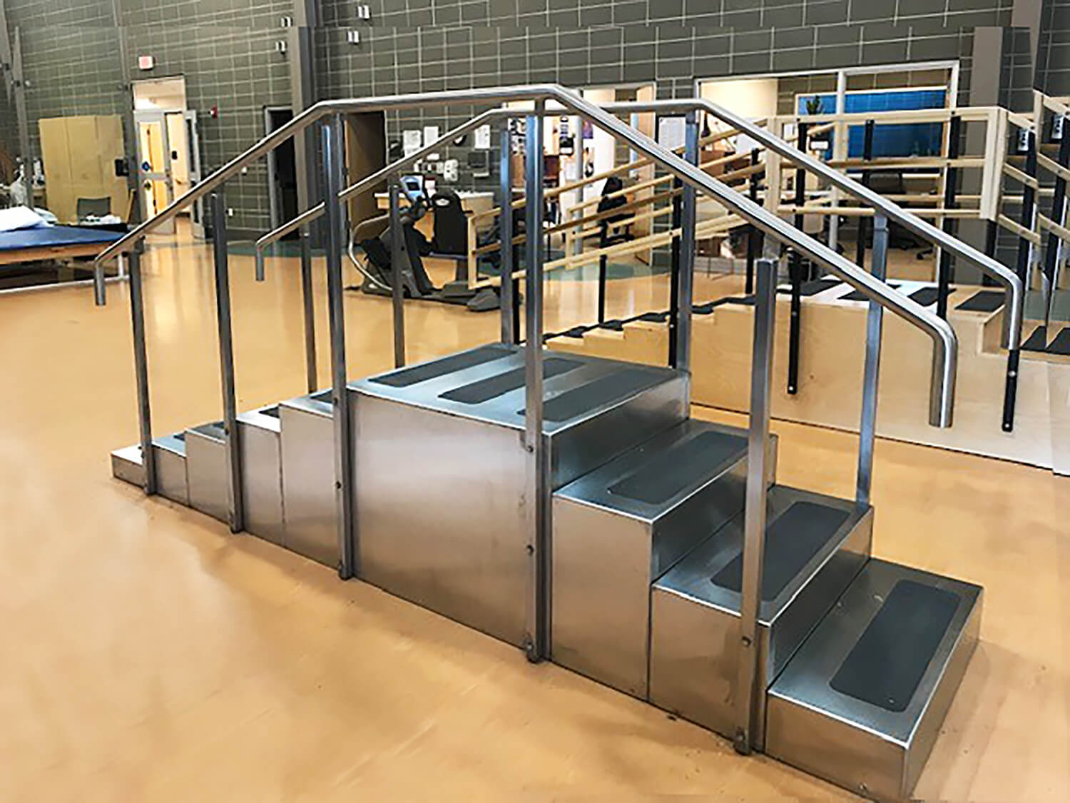 Stainless Steel Physical Therapy Training Steps / Portable Staircase ...